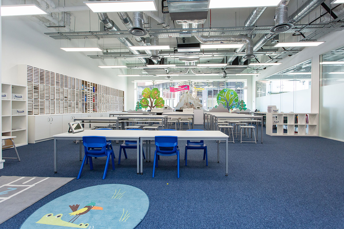 Kumon Dickens Yard - 3-Space